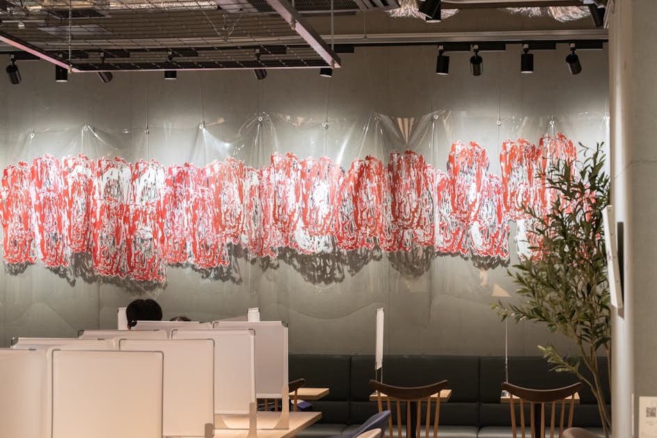 山手線でアートと音楽を楽しむ50日間「HAND！in YAMANOTE LINE」が開催中。鶯谷の知られざるスポットをめぐる「鶯谷所印」にも ...