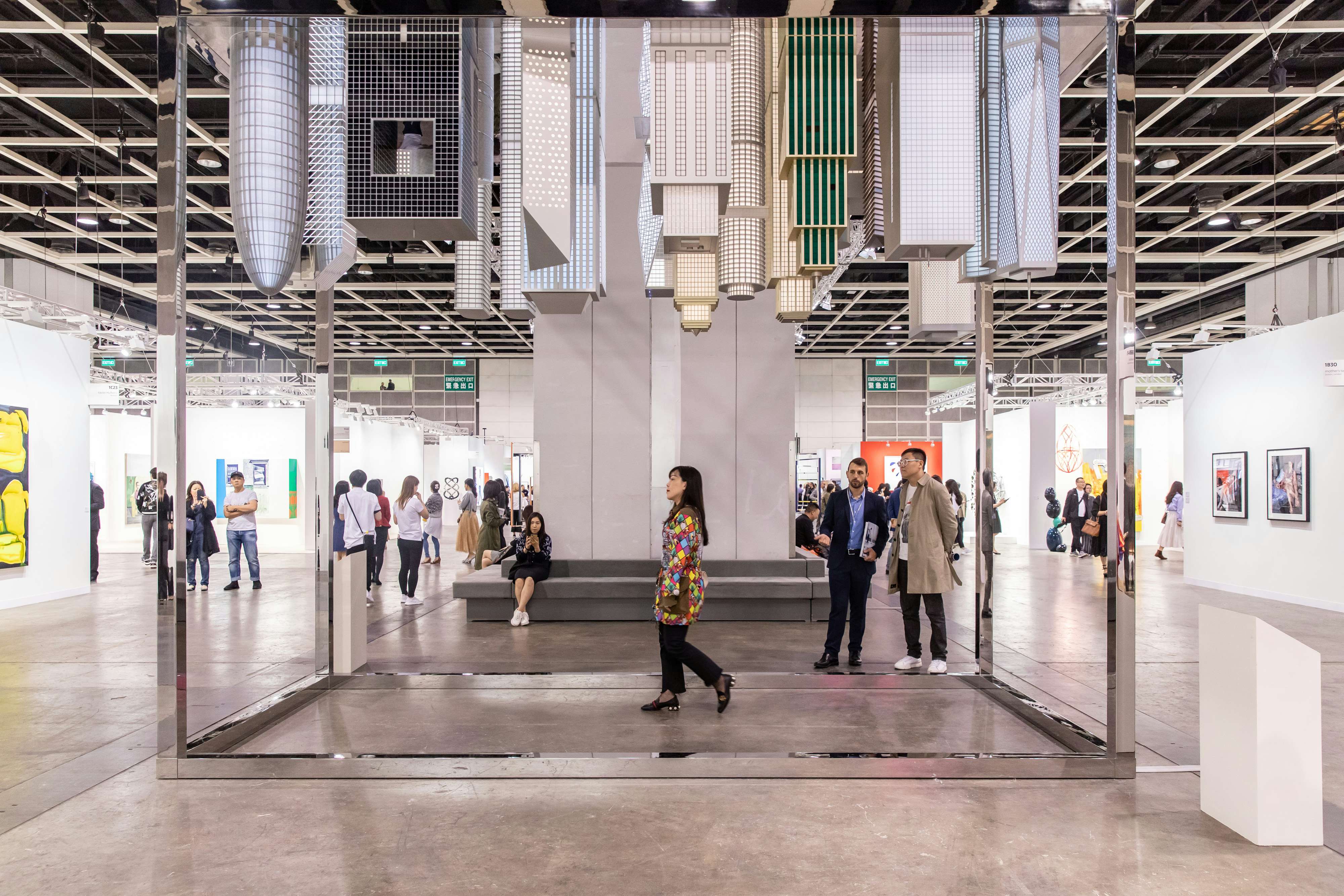 新世代のギャラリストが放つ旺盛なエネルギー。GALLERY HAYASHI + ART BRIDGEのディレクターに聞く｜画像ギャラリー 1 ...