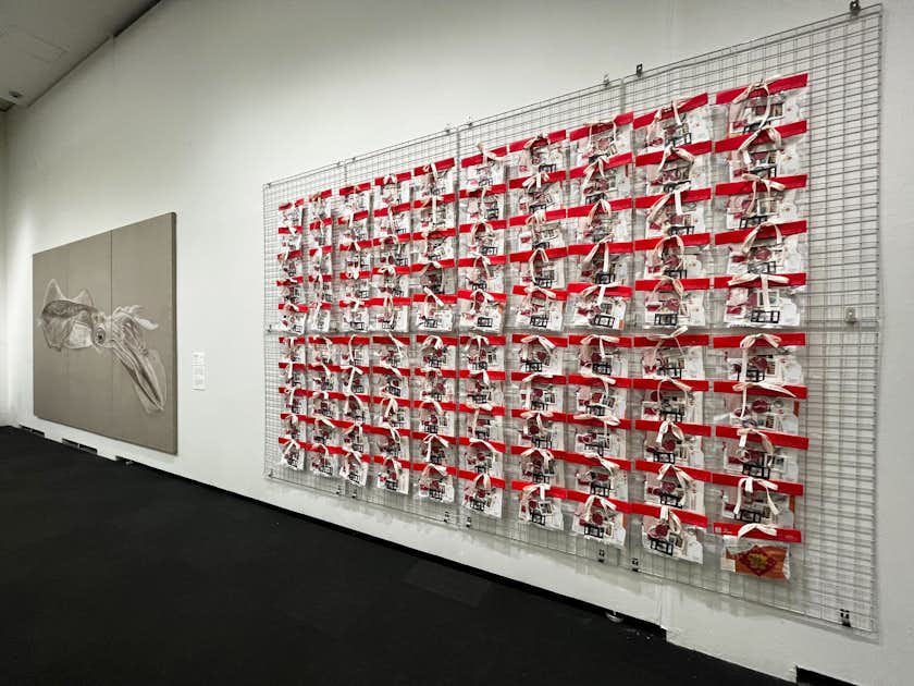 「VOCA展2024」（上野の森美術館）開幕レポート。人の営みとその周りを取り巻く存在に目を向ける｜画像ギャラリー 12 / 12｜美術手帖