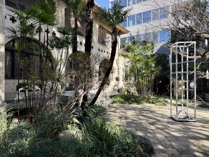 「CURATION⇄FAIR Tokyo」展覧会パート（kudan houseほか）開幕レポート。ジャンルや時代を超えた作品同士が繰り広げる対話｜画像ギャラリー 15 / 15｜美術手帖