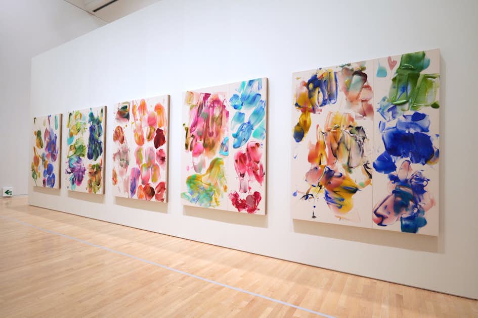 「岡﨑乾二郎 而今而後 ジコンジゴ Time Unfolding Here」（東京都現代美術館）開幕レポート。「転回」の先に見えたその造形の ...