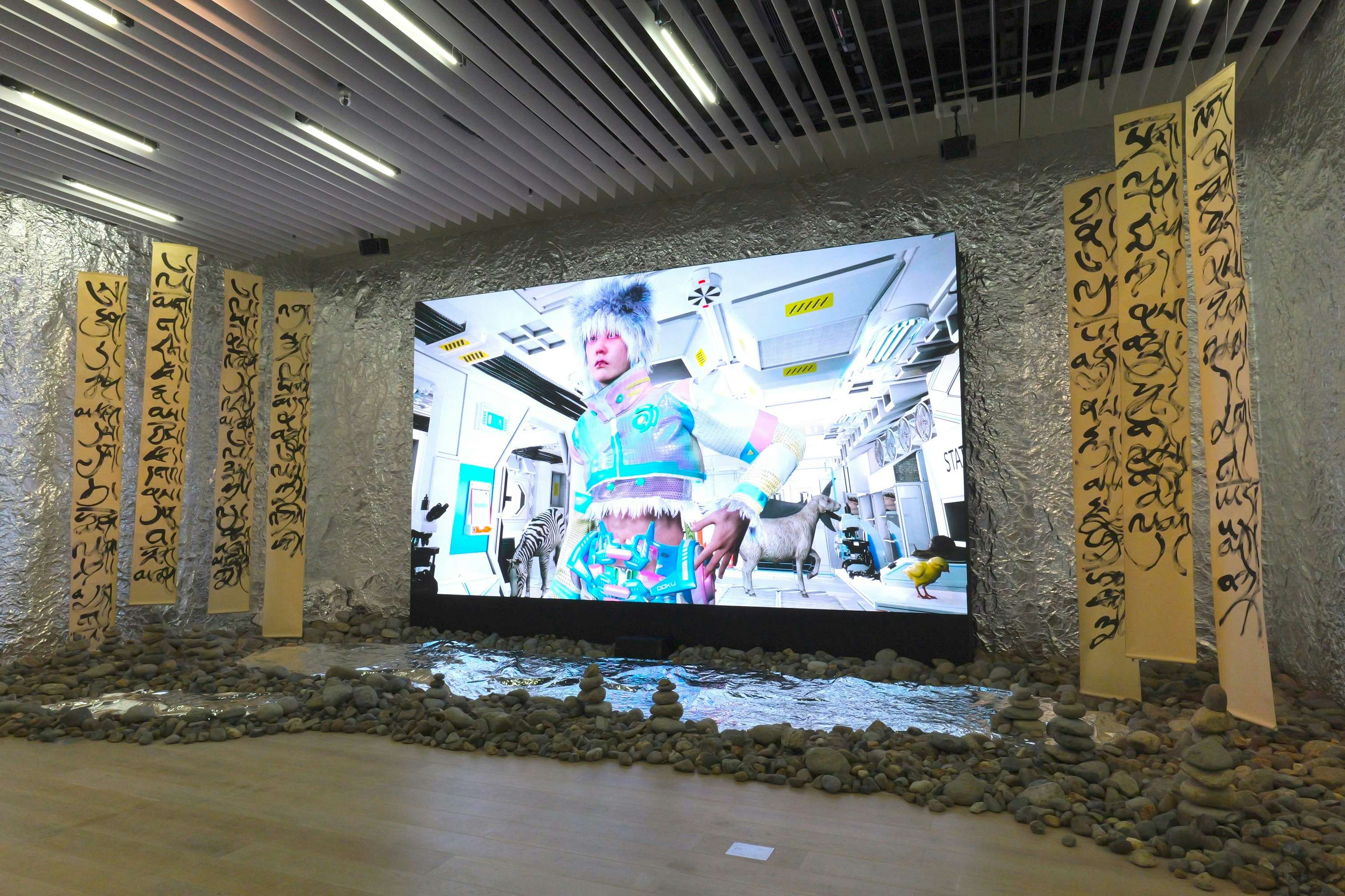 安野貴博が矢作学と見る「マシン・ラブ：ビデオゲーム、AIと現代アート」展｜画像ギャラリー 8 / 11｜美術手帖