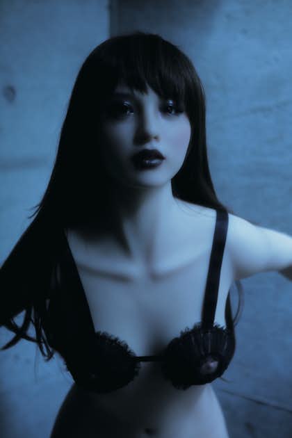 篠山紀信がラブドールを撮る！ LOVE DOLL×KISHIN SHINOYAMA｜画像ギャラリー 3 / 4｜美術手帖